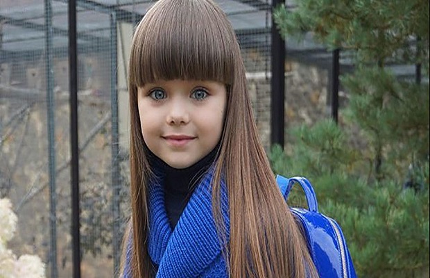 Menina russa é considerada a criança mais bonita do mundo - Diário X