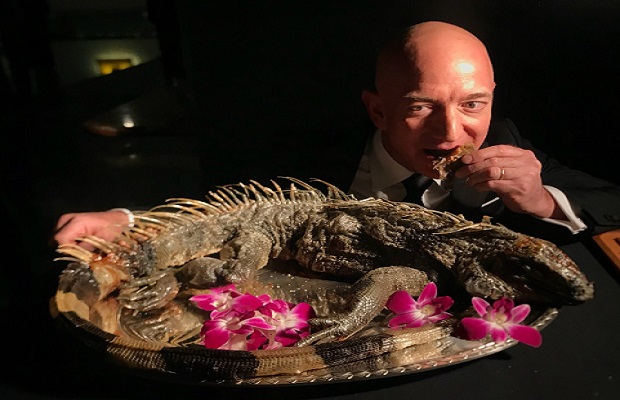 Jeff Bezos é premiado por iniciativas de exploração espacial e come ...